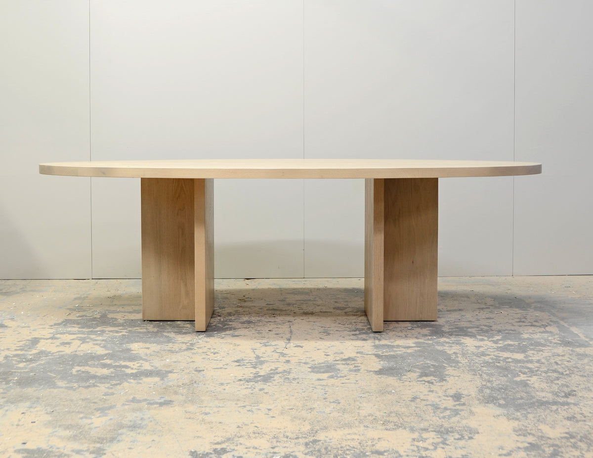 Thomas Table – Abacus Furniture Design