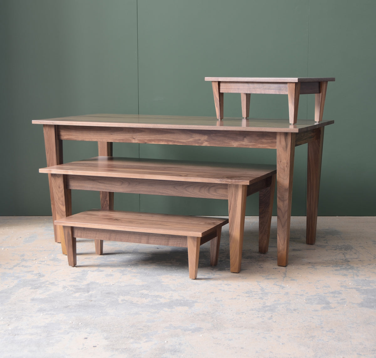 AF_WBAS_027 NESTING DISPLAY TABLES – Abacus Furniture Design